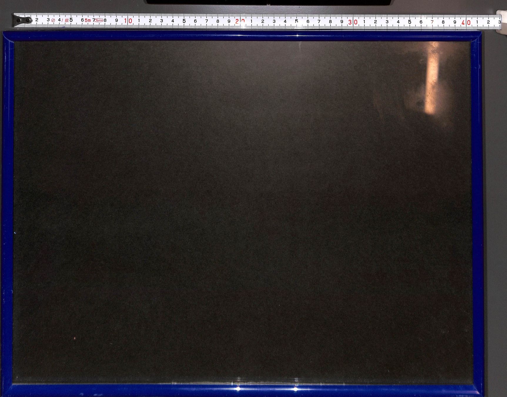 Wechselrahmen aus Kunststoff blau (29.5 x 39.5 cm) (Gebraucht) in ...