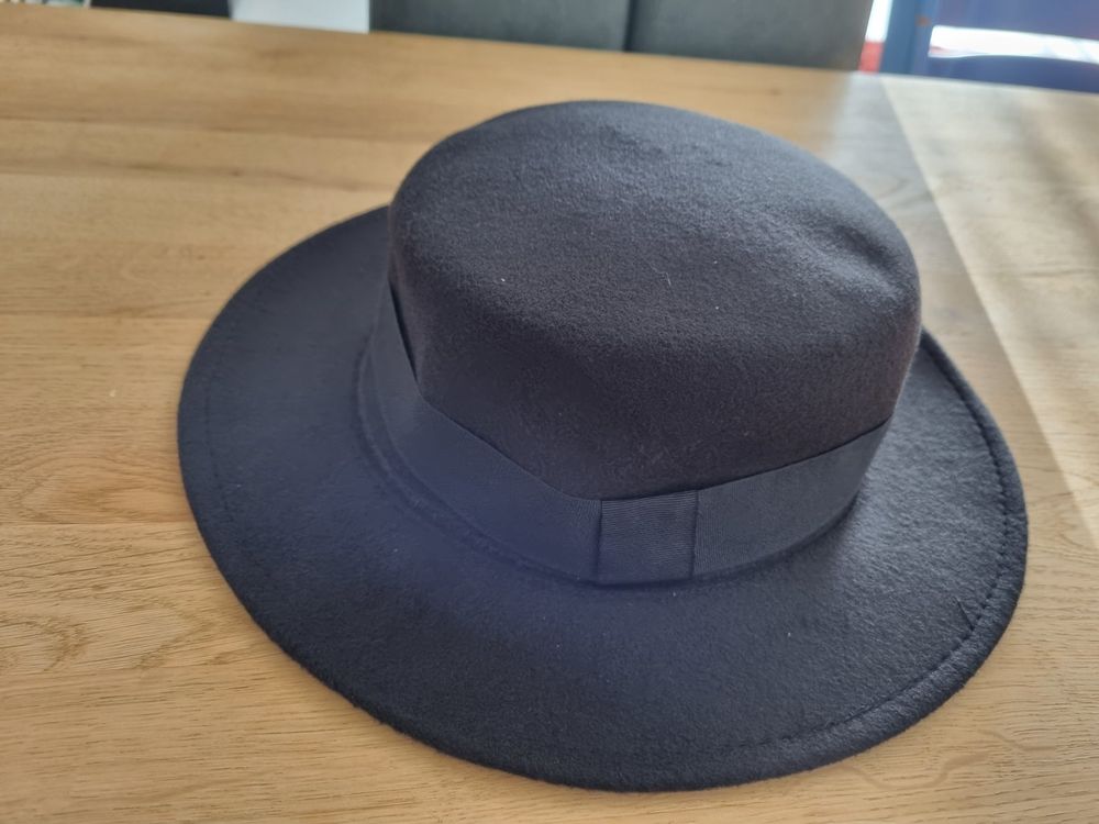 VASANA Klassischer schwarzer Fedora Filzhut (Neu (gemäss Beschreibung ...