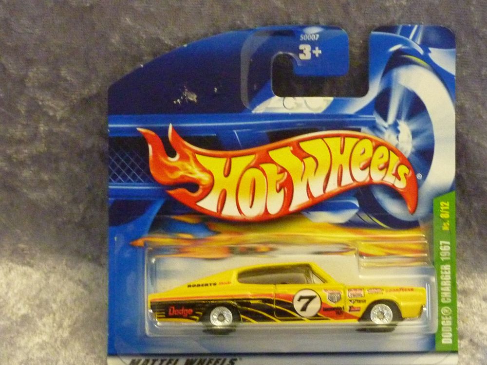 Dodge Charger 1967 Treasure Hunts 1:64 (Neu und originalverpackt) in ...
