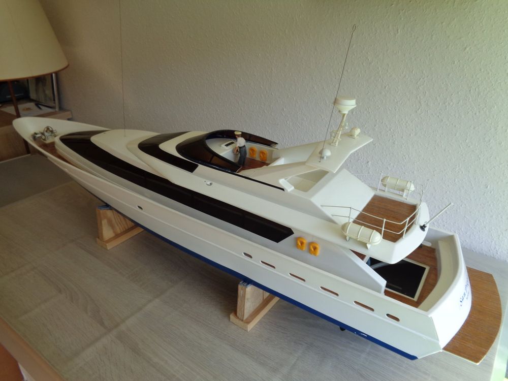 RC Boot JACHT SAN DIEGO (Gebraucht) in Genève für CHF 250 – nur ...