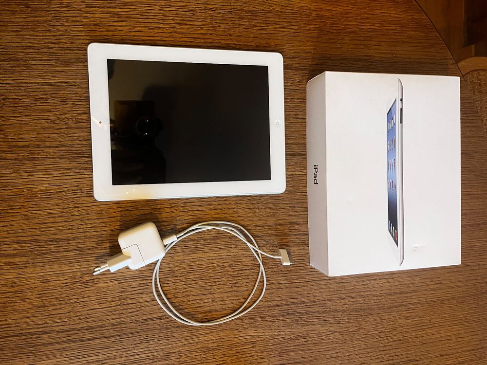 Apple iPad 3 WiFi + Cellular | A1430 | Kaufen auf Ricardo