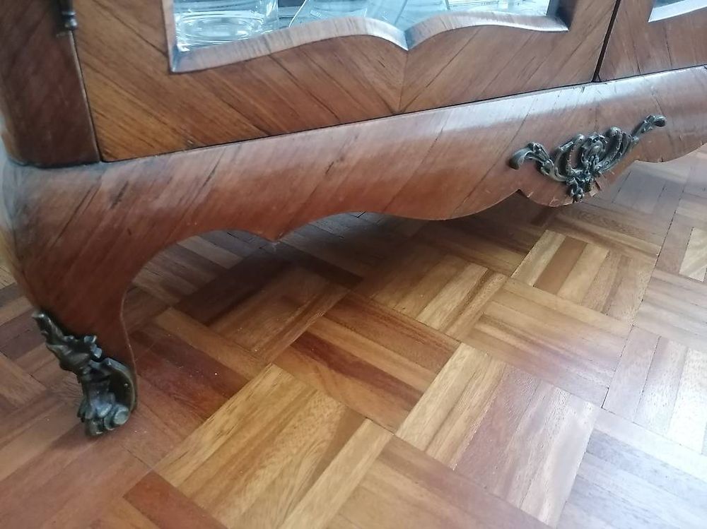 Antik Vitrin (Gebraucht) in Basel für CHF 90 – nur Abholung auf Ricardo ...