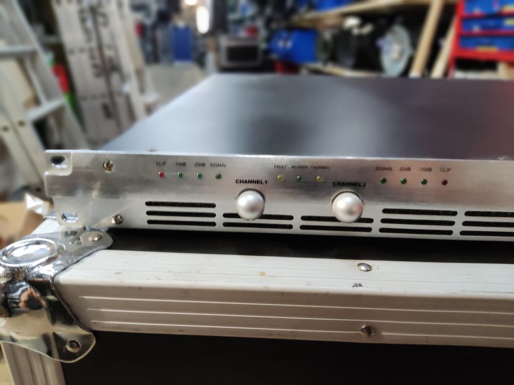 Digital Endstufe SIRUS DXA 2000, Leistung @2Ohm 2x3000 Watt (Gebraucht ...