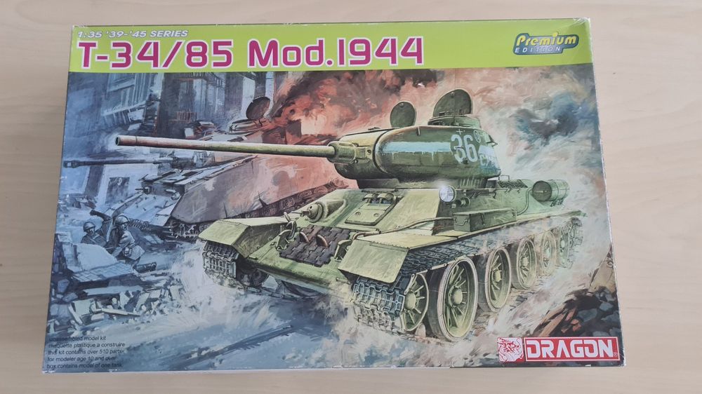 1:35 T-34/85 1944 Premium kit - Dragon 6319 (Gebraucht) in Bassersdorf ...