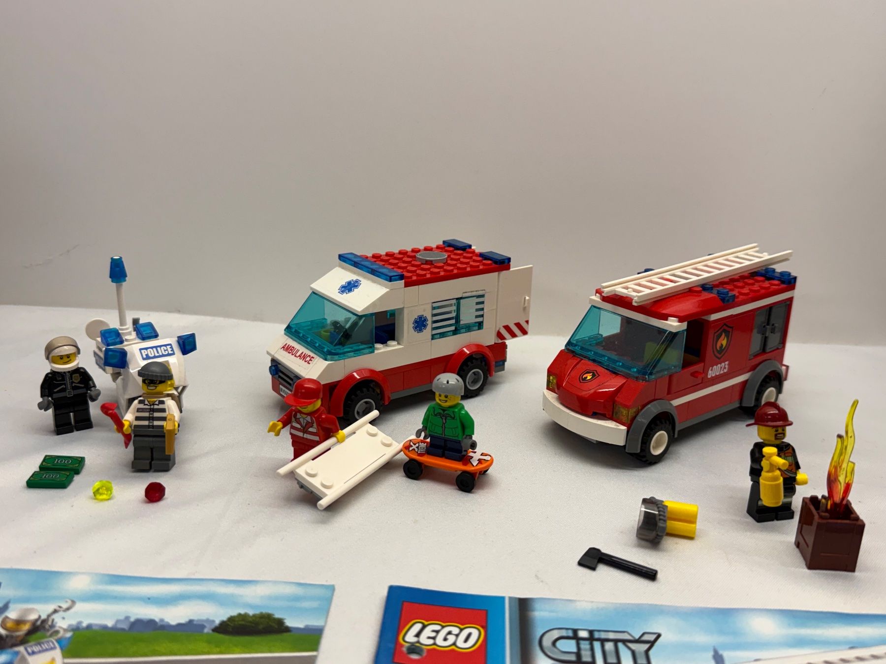 Lego City 60023 Starter Set - Feuerwehr, Polizei, Ambulanz (Gebraucht ...