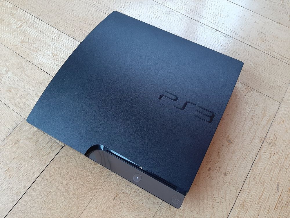 PS3 Slim REBUG CFW, 750GB HDD | Kaufen auf Ricardo