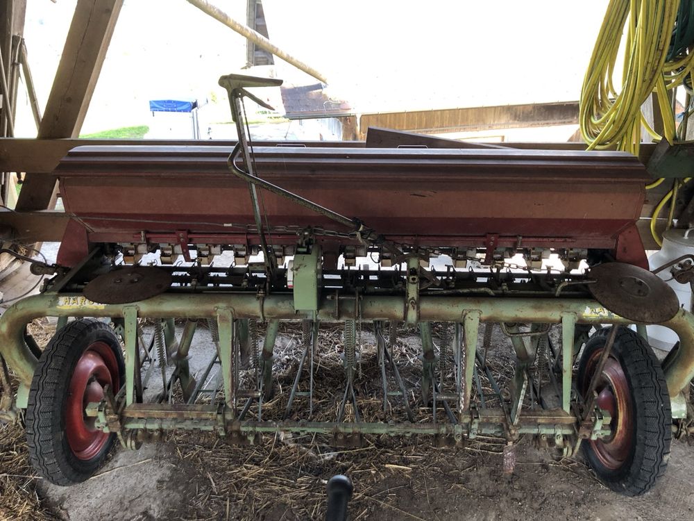 Sämaschine Nodet 2,3 m mit 13 Schleppscharen (Gebraucht) in Burgistein ...