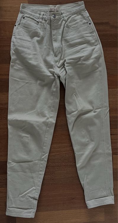 Mom Jeans beige (Gebraucht) in Rehetobel für CHF 15 – mit Lieferung auf Ricardo kaufen
