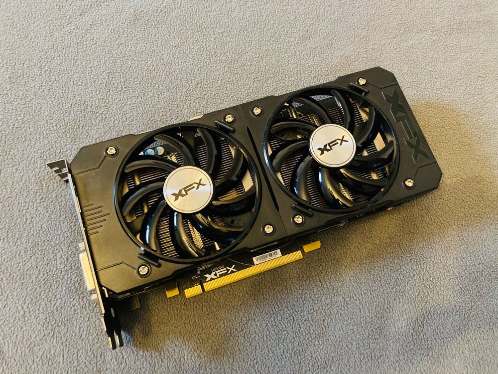 XFX Radeon R9 380X - 4 GB defect | Kaufen auf Ricardo
