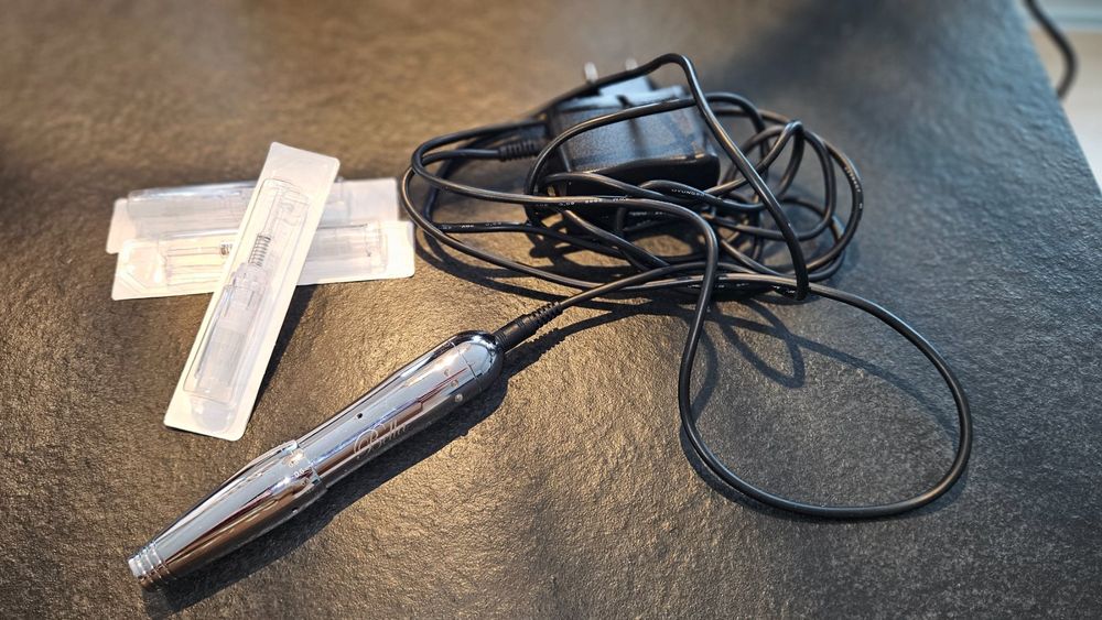 Microneedling Pen (Gebraucht) in Hedingen für CHF 71 – mit Lieferung ...