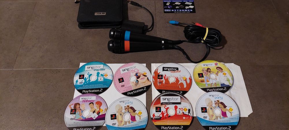 Singstar Party Pack 2 Mikrofon und 6x Singstar mit 200 Songs (Gebraucht ...