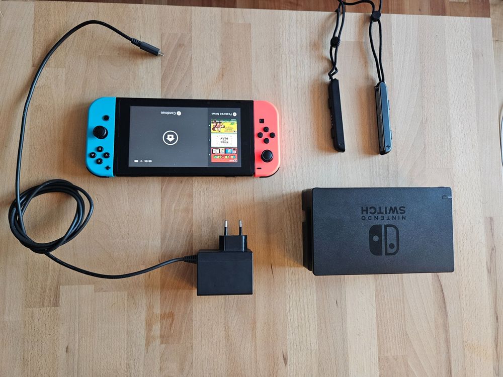 Console Nintendo Switch (1ste Generation) + Reisetaschen (Gebraucht) in ...