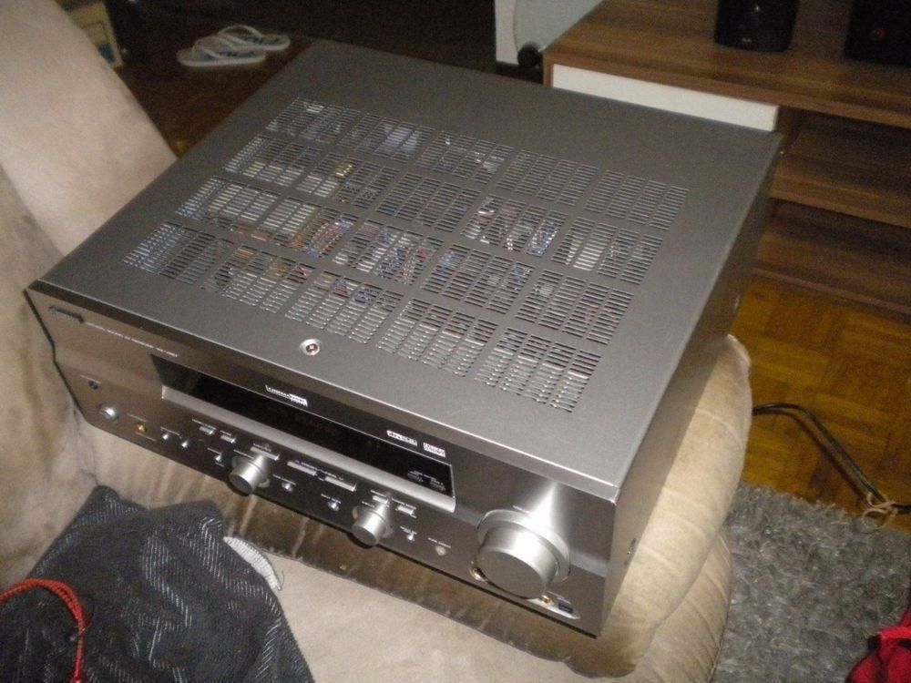 Yamaha RX-V657 Dolby AV Receiver titan | Kaufen auf Ricardo