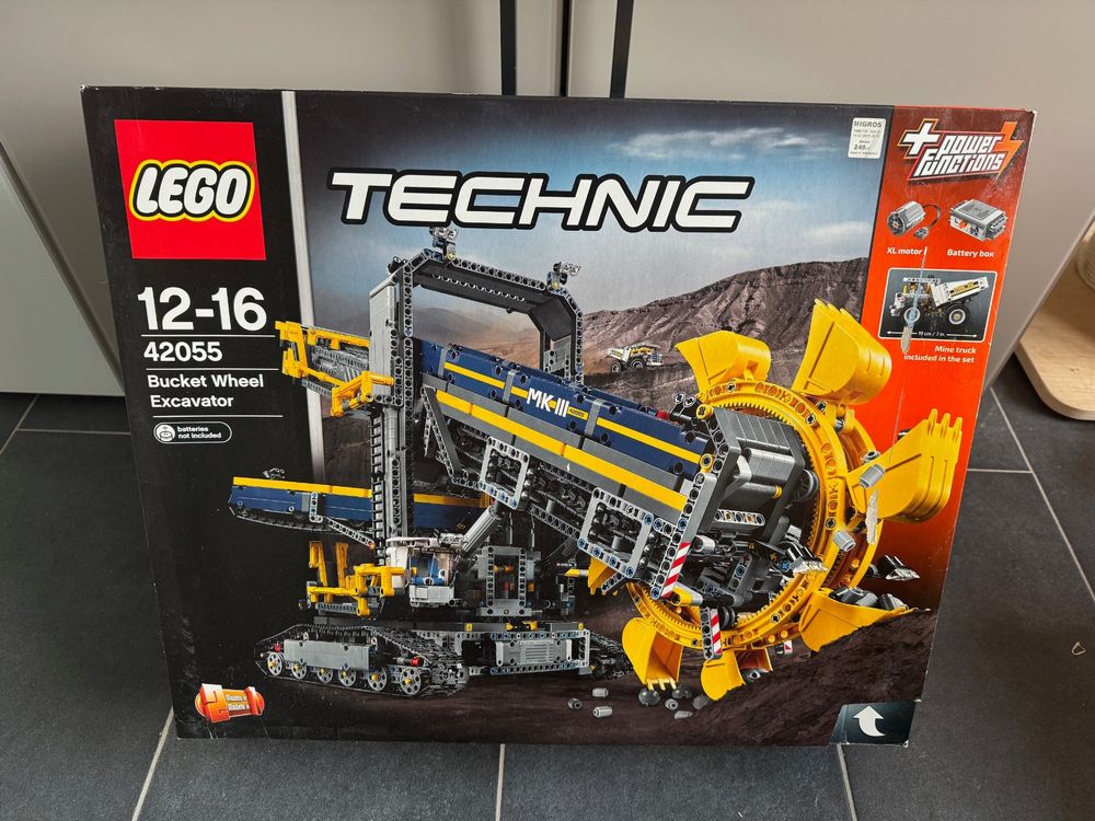 Lego Technic Bucket Wheel Excavator (Neu und originalverpackt) in ...
