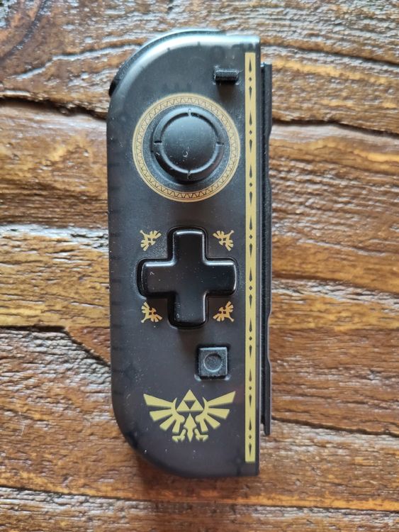 Hori D-Pad Controller für die Switch (Gebraucht) in für CHF 15 – mit ...