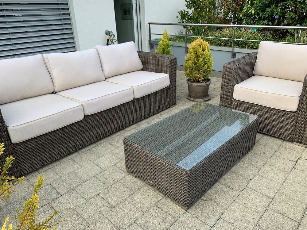 Lounge für den Balkon aus echtem Rattan | Kaufen auf Ricardo