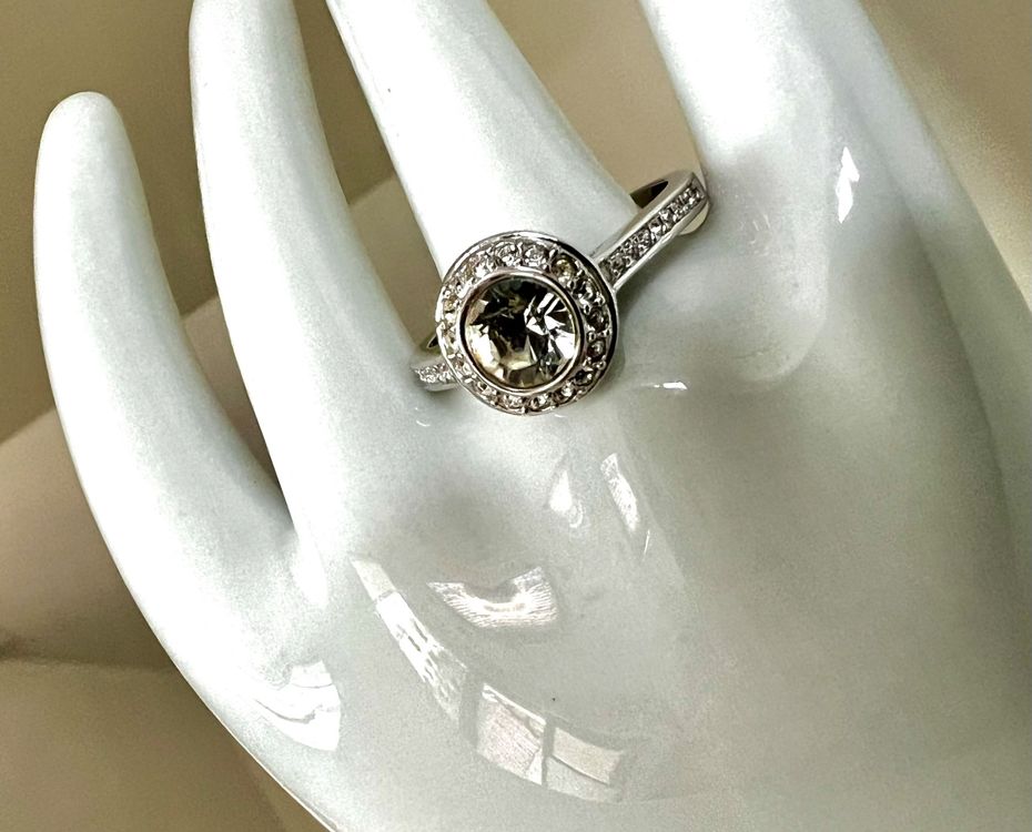 WUNDERVOLLER SWAROVSKI SOLITÄR RING - VIEL BRILLANZ & PUNZEN | Kaufen ...