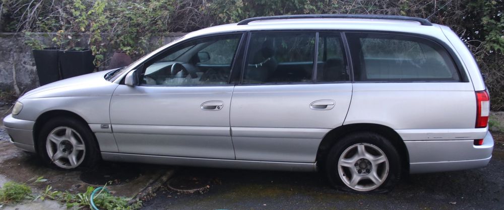 OPEL OMEGA BREAK (Gebraucht) in Courroux für CHF 288 – nur Abholung auf ...