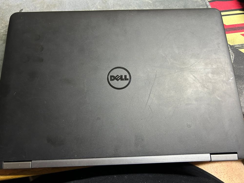 DELL Latitude E7270 (Defekt) in Au SG für CHF 27 – mit Lieferung auf ...