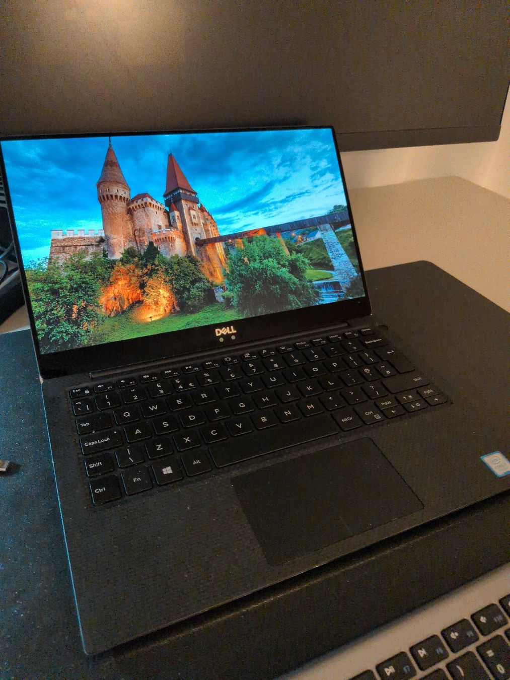 Dell XPS 13 Laptop 9370 - i7 Processor, 16GB RAM, Excellent! (Gebraucht ...