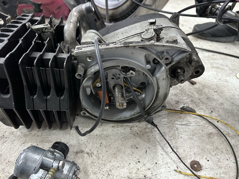 Sachs Pony Teile ab 1.00 Motor Gabel Vergaser (Defekt) in Bösingen für ...