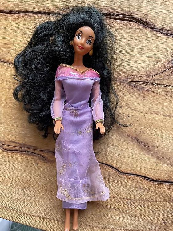 Matell Barbie Jasmine 1966 & Matell Aladdin 1968 (Gebraucht) in Oftringen für CHF 19 – nur ...