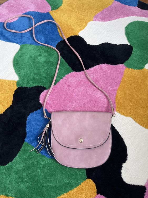 Kleine, rosa Cross-Body-Bag (Gebraucht) in Luzern für CHF 5 – mit ...