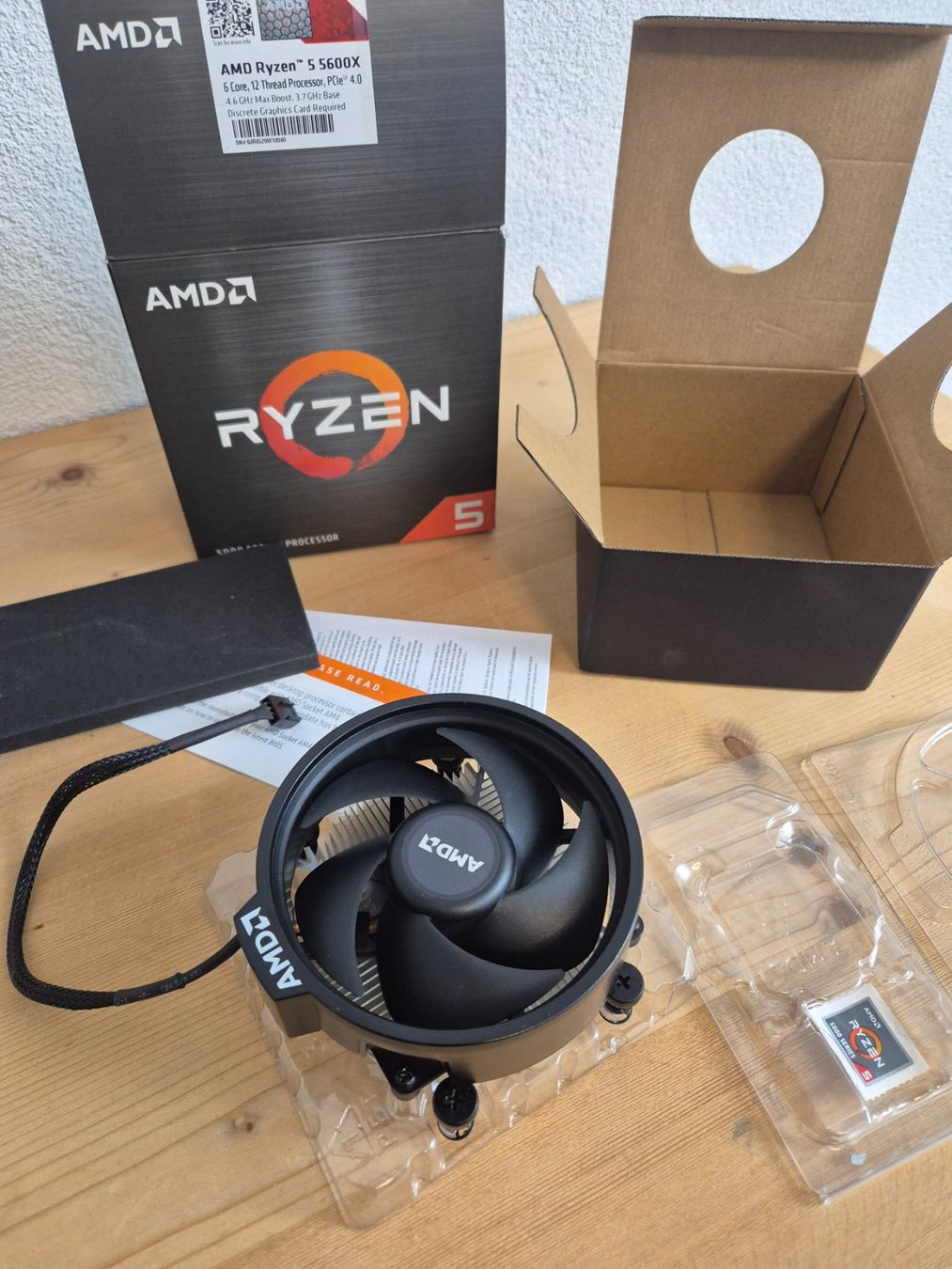 AMD Wraith CPU Air Cooler + OVP eines Ryzen 5 5600X (Neu (gemäss ...