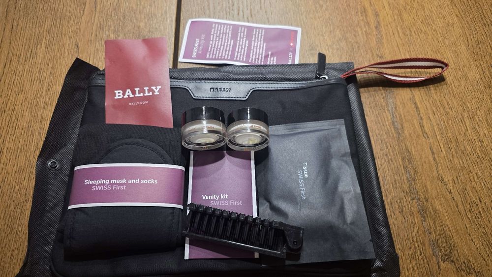 SWISS First Bally Soeder Amenity Kit - Travel Essentials (Neu und ...