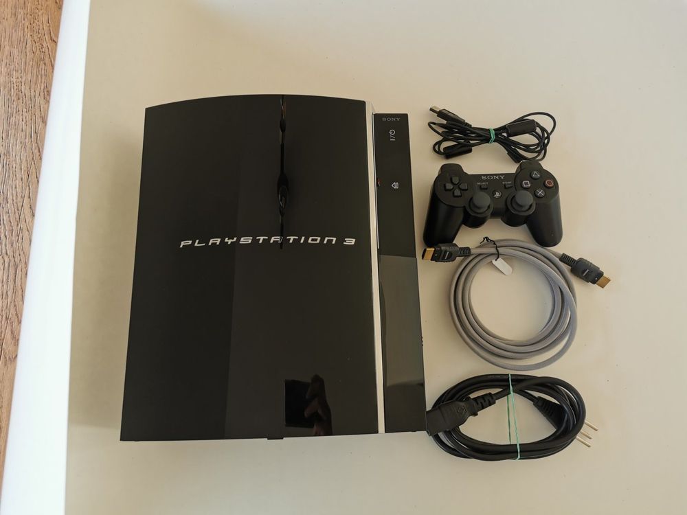 Ps 3 - Konsole CECHC04 60 GB mit Controller | Kaufen auf Ricardo