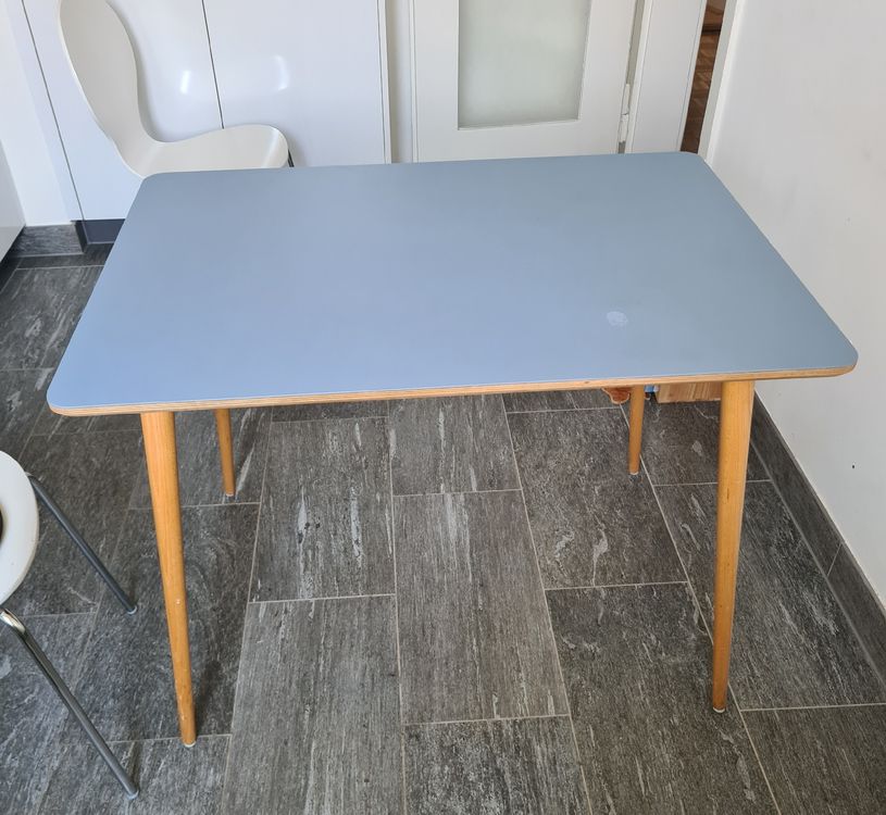 Linoleum Tisch (Gebraucht) in Zürich für CHF 300 – nur Abholung auf ...