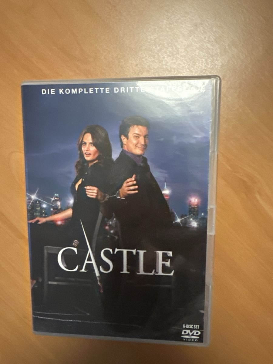 Castle - Staffel 3 - DVD Box - Top Zustand! (Gebraucht) in Spiez für ...