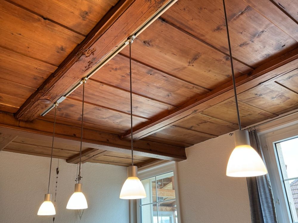 Novoline Lichtsystem, 4 Lampen, mit Stromschiene 160cm (Gebraucht) in ...