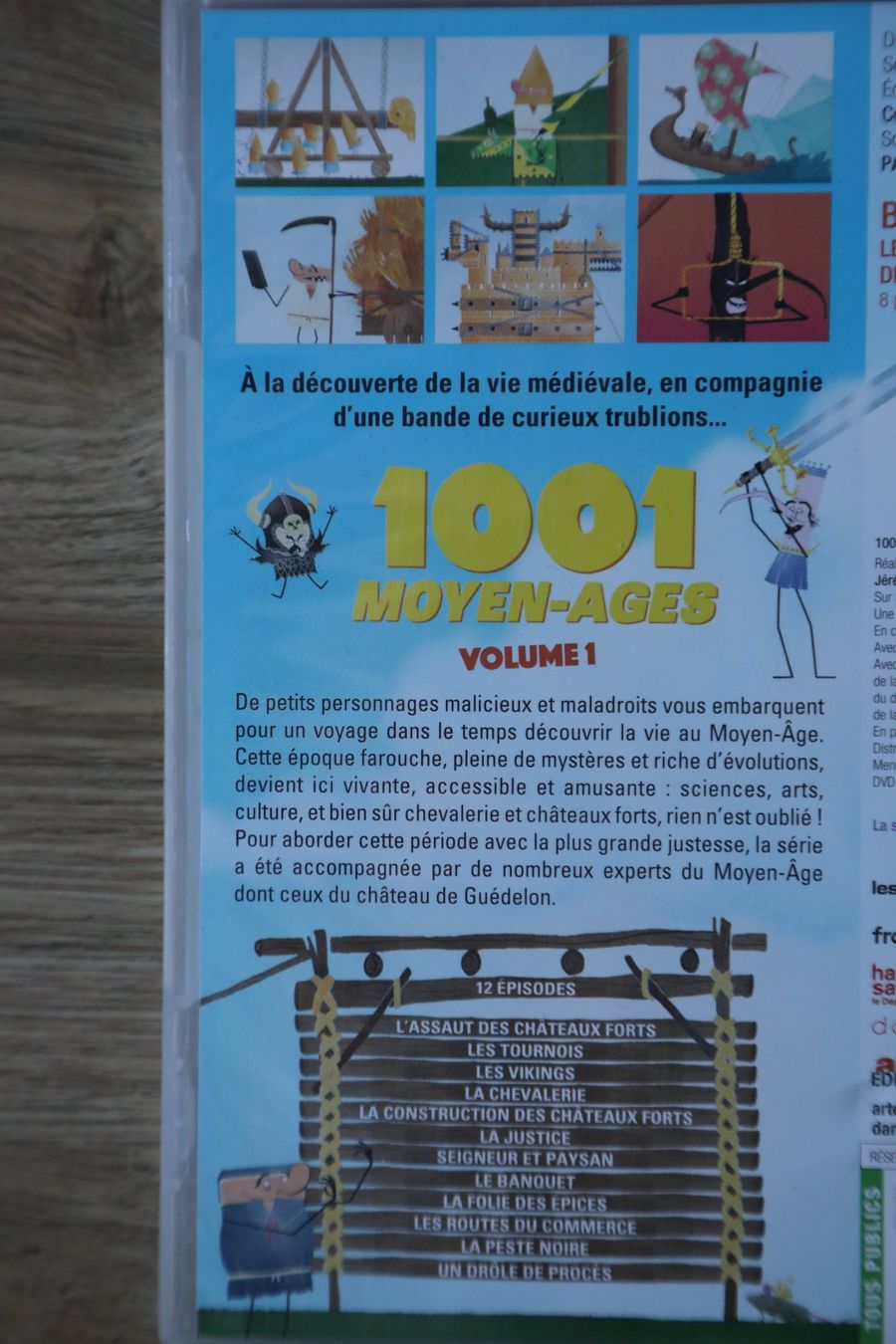 Lot de 2 DVDs 1001 MOYEN ÂGES Vol 1 et Vol 2 (D'occasion) à Porrentruy ...