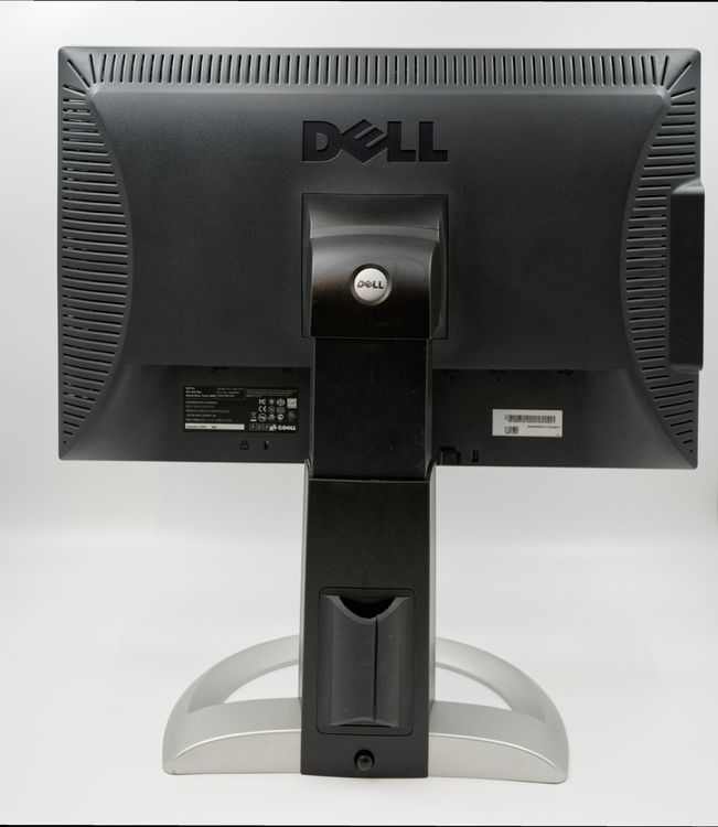 Dell UltraSharp 24 Zoll Monitor 2405FPW | Kaufen auf Ricardo