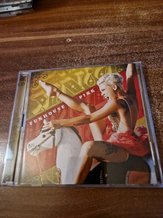 Pink - Funhouse | Kaufen auf Ricardo