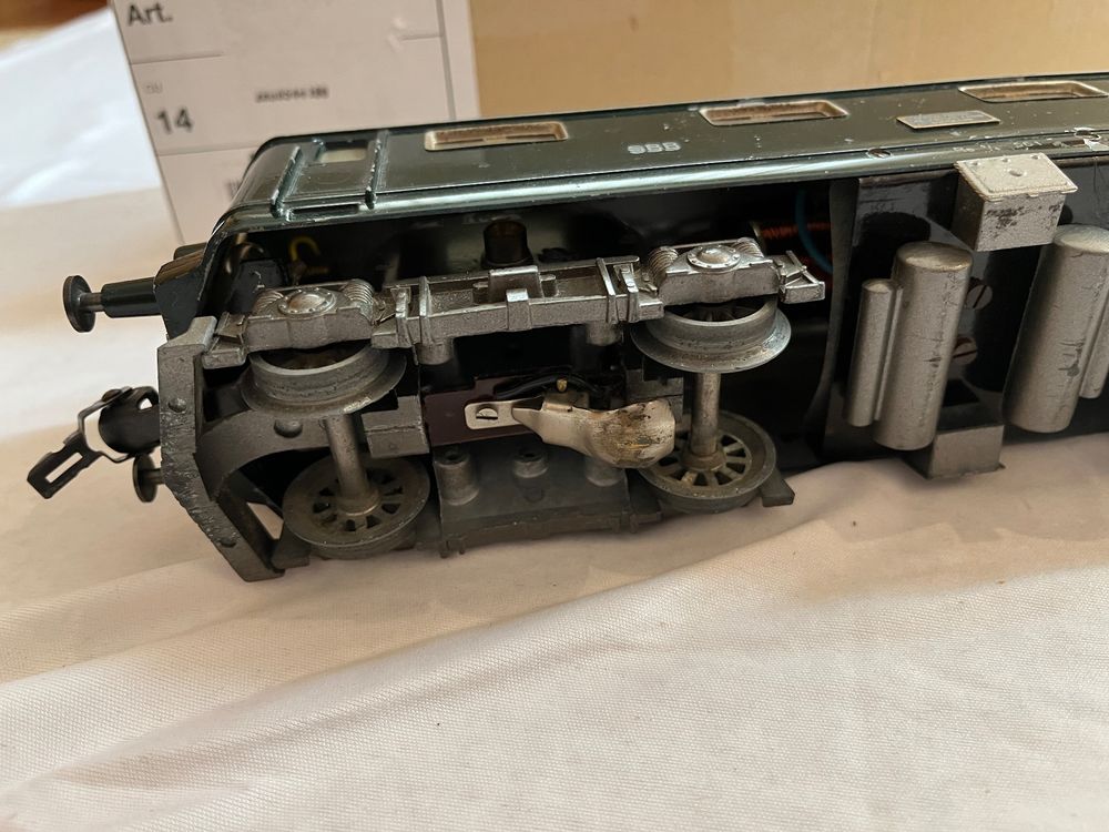 HAG 540 SBB Re 4/4 Drehgestell-Lok Pendel Spur 0 1 Motor (Gebraucht) in Schlieren für CHF 620 ...