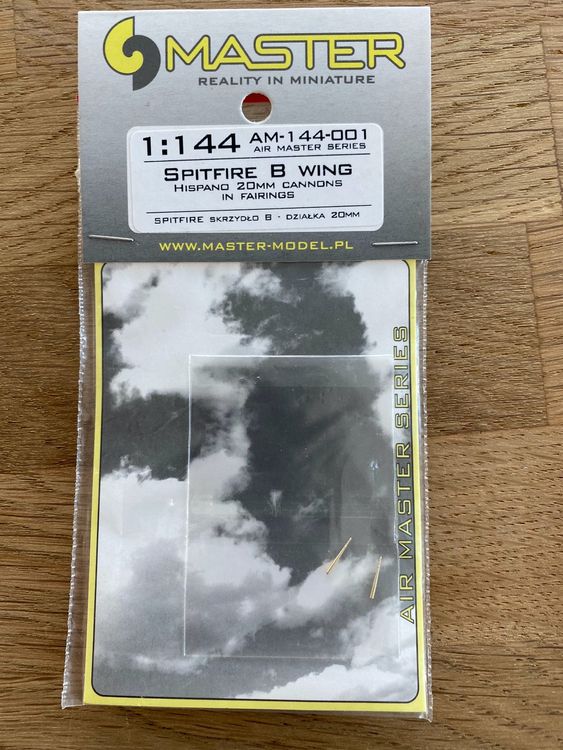 1/144 SPITFIRE B WING HISPANO 20MM CANNONS IN FAIRINGS | Kaufen auf Ricardo