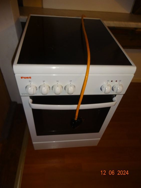 Kochherd mit Backofen (Gebraucht) in Stein AR für CHF 250 – nur ...