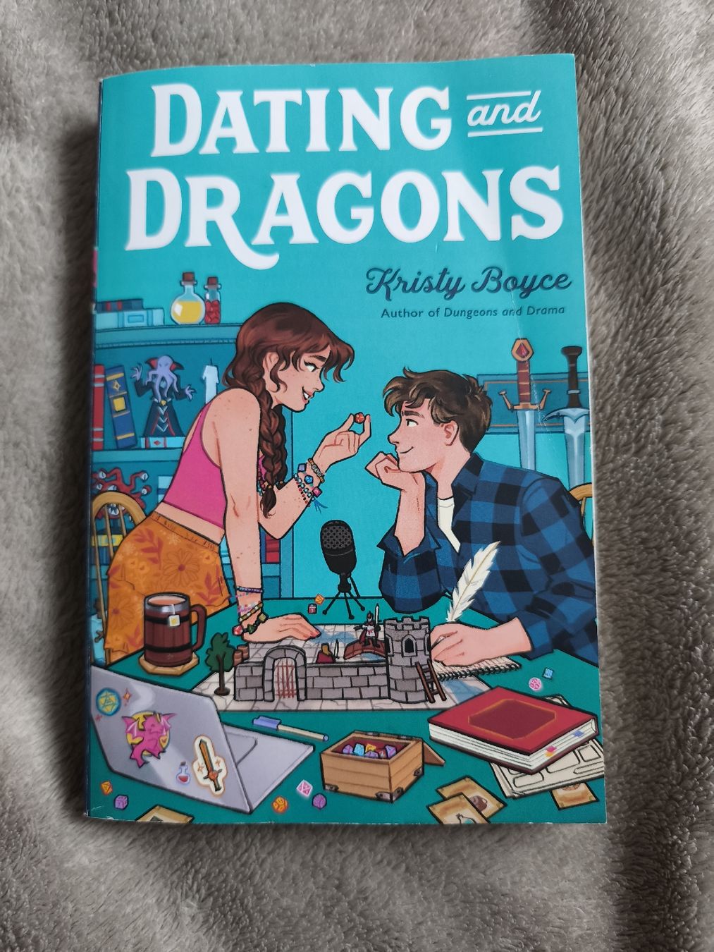Dating and Dragons by Kristy Boyce🐉🎲 english romance book (Neu (gemäss ...