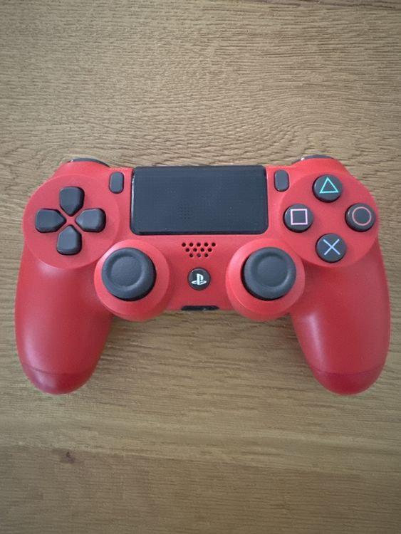 PS4 Controller rot (Neu (gemäss Beschreibung)) in für CHF 29 – mit ...