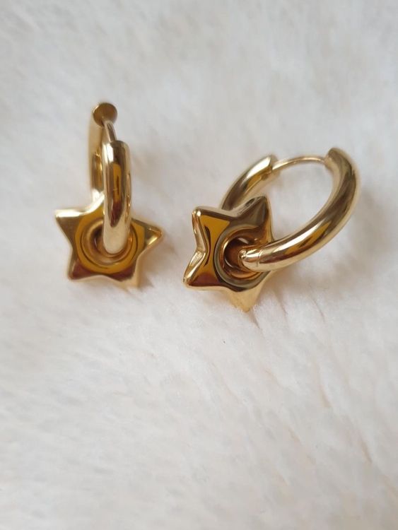 Creolen mit Stern (Neu und originalverpackt) in Würenlos für CHF 30 – mit Lieferung auf Ricardo ...