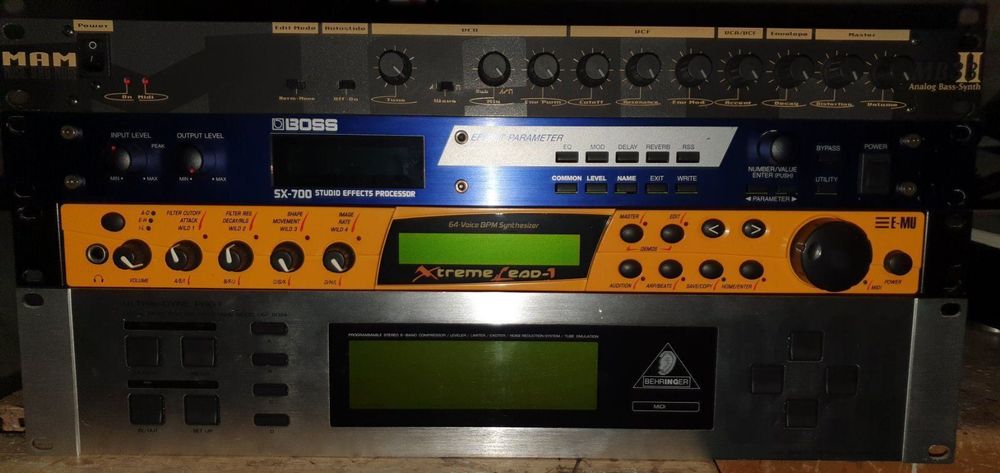 Behringer ultra-Dyne und andere Geräte | Kaufen auf Ricardo