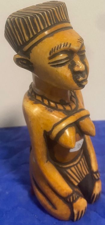 Sehr alte Afrikanische Handgeschnitzte Figur | Kaufen auf Ricardo