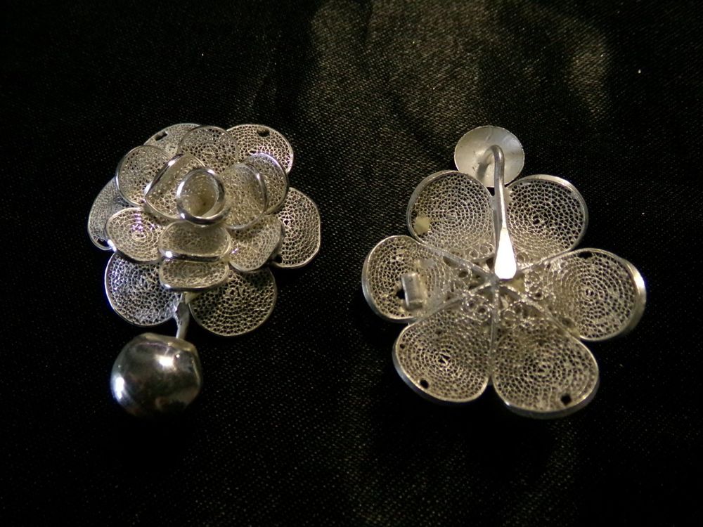 Trachtenschmuck Berner Sonntagstracht (Gebraucht) in Langenthal für CHF 125 – mit Lieferung auf ...