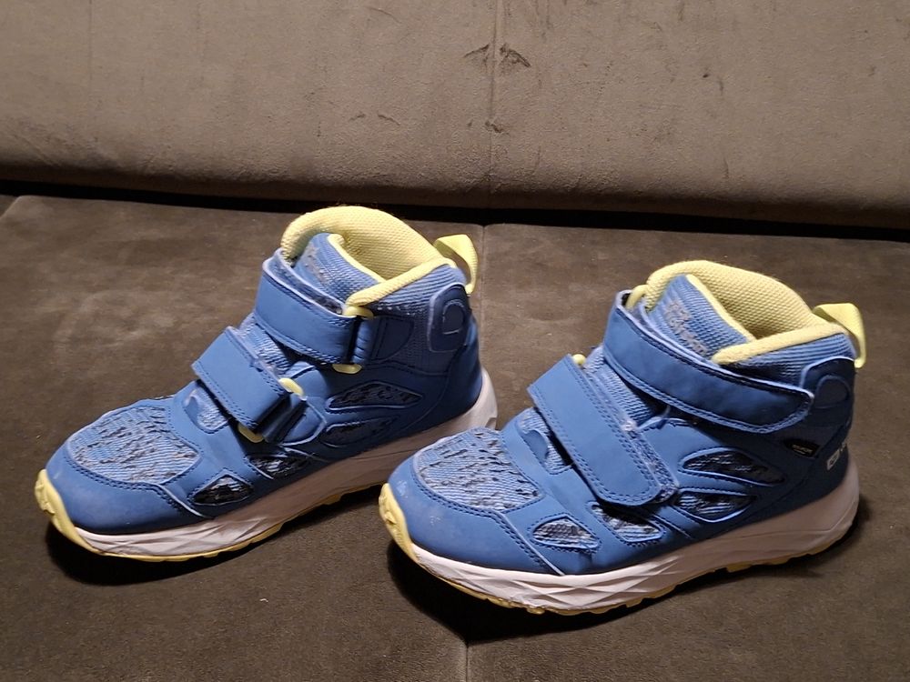 Jack Wolfskin Kinderschuh Gr. 34 (Gebraucht) in Niederlenz für CHF 23 ...