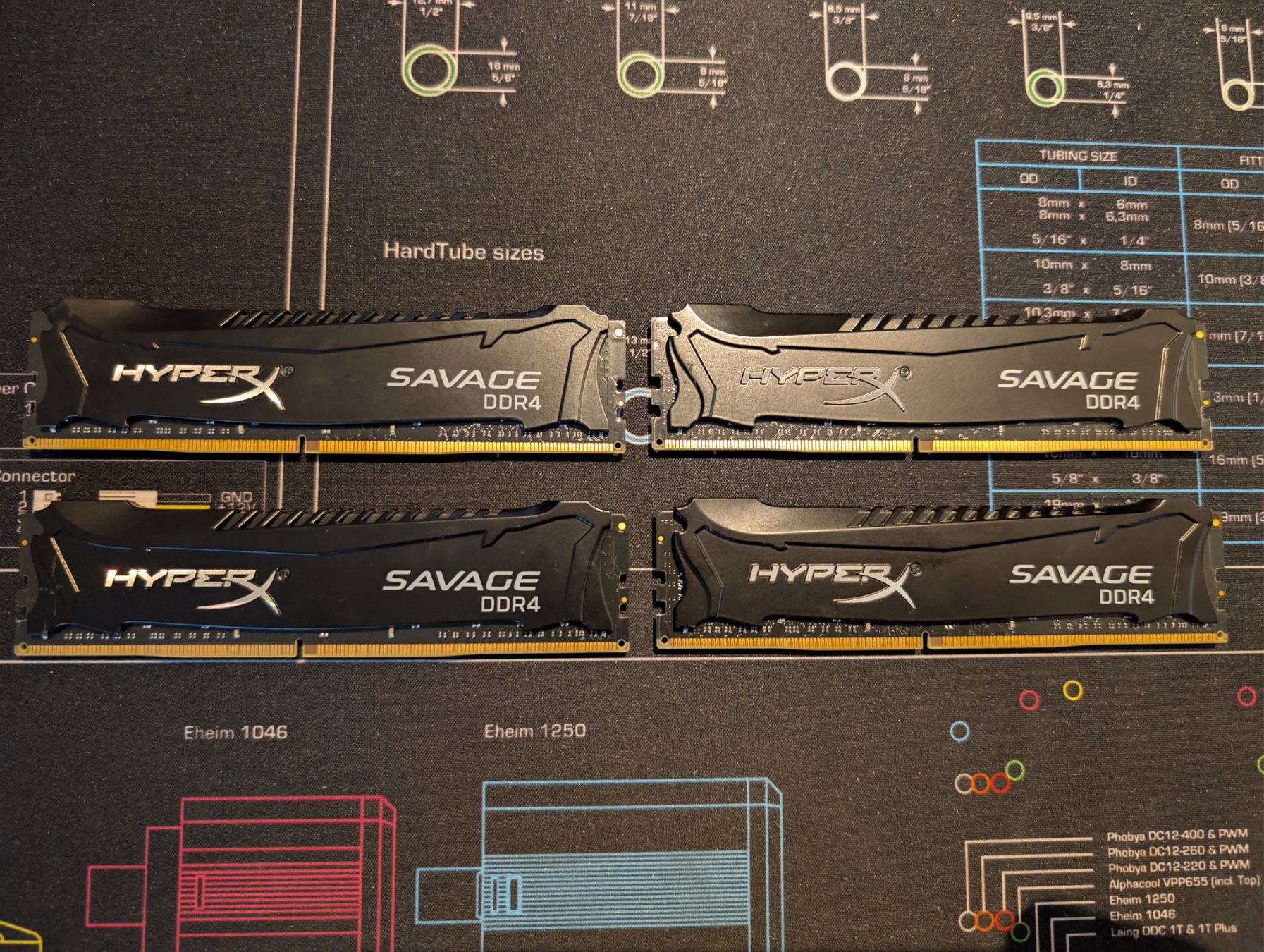 HyperX Savage Memory Black - 32GB Kit*(4x8GB) - DDR4 RAM (Gebraucht) in ...