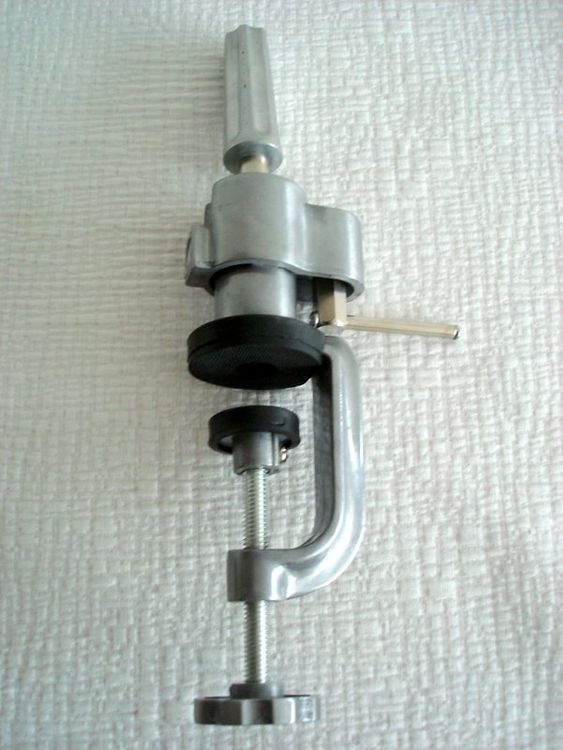 Übungskopf-Tischhalter mit verstellbarem Dorn: Metal Holder | Kaufen ...