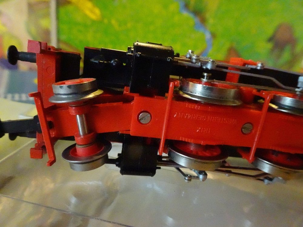 Trix 2425 DB Dampflok BR54 H0 GL (Gebraucht) in für CHF 35 – mit ...