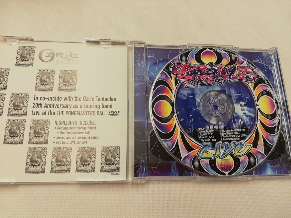 OZRIC TENTACLES - LIVE AT THE PONGMASTER'S BALL (Gebraucht) in Bern für ...